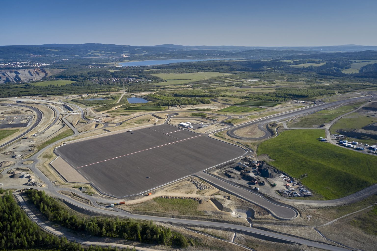 BMW MOBILITY DEVELOPMENT CENTER - DCMVN